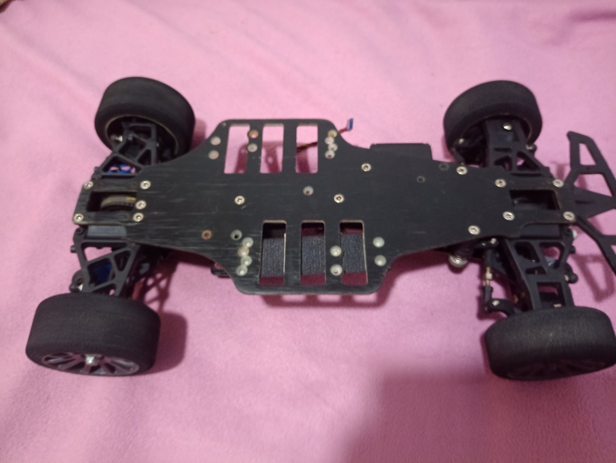 Coche RC - ¡¡¡AYUDA!!! necesito saber que marca de RC tengo | Foro de ...